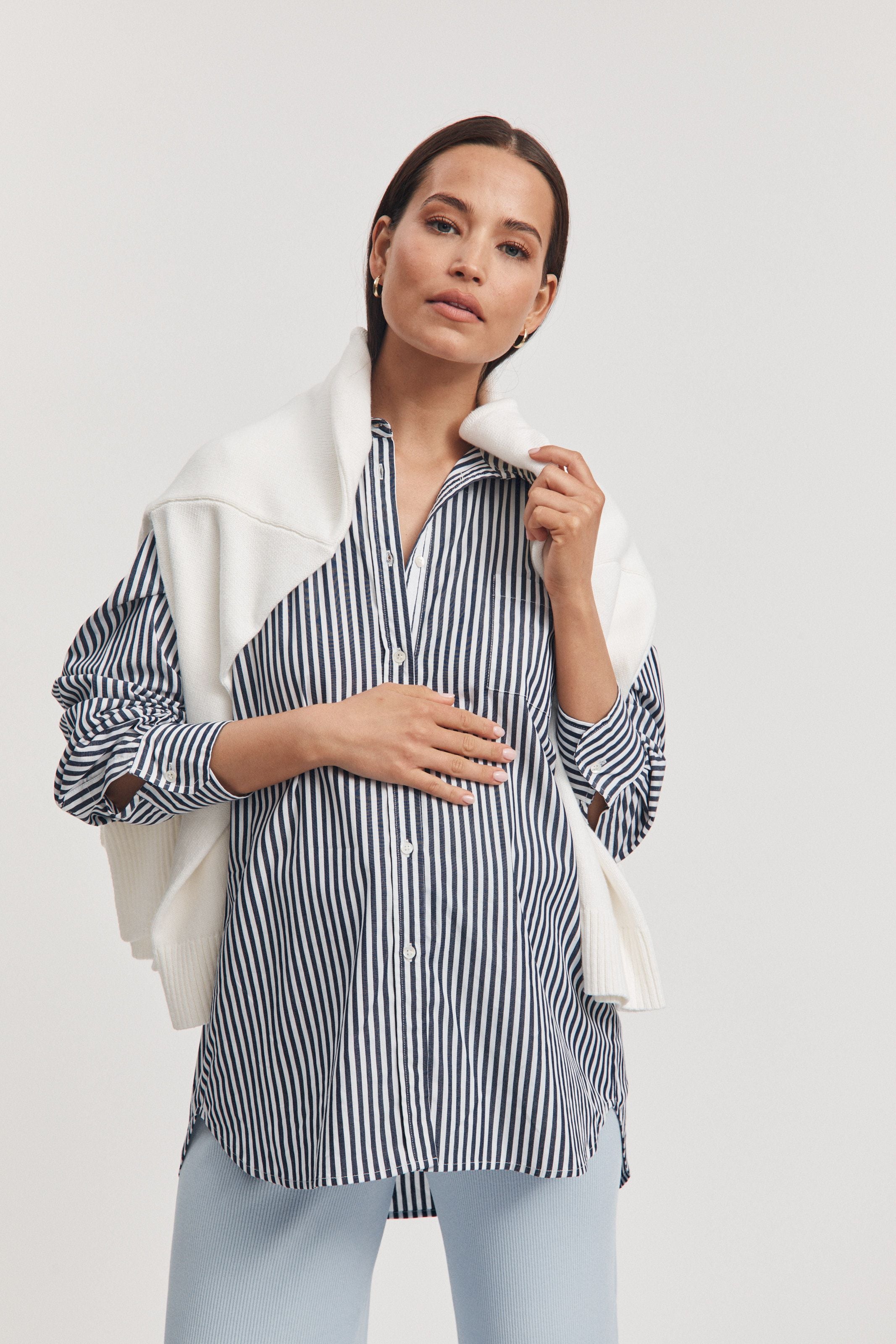 Stylish Maternity Pants (Ice Blue) | LEGOE HERITAGE – LÉGOE HERITAGE